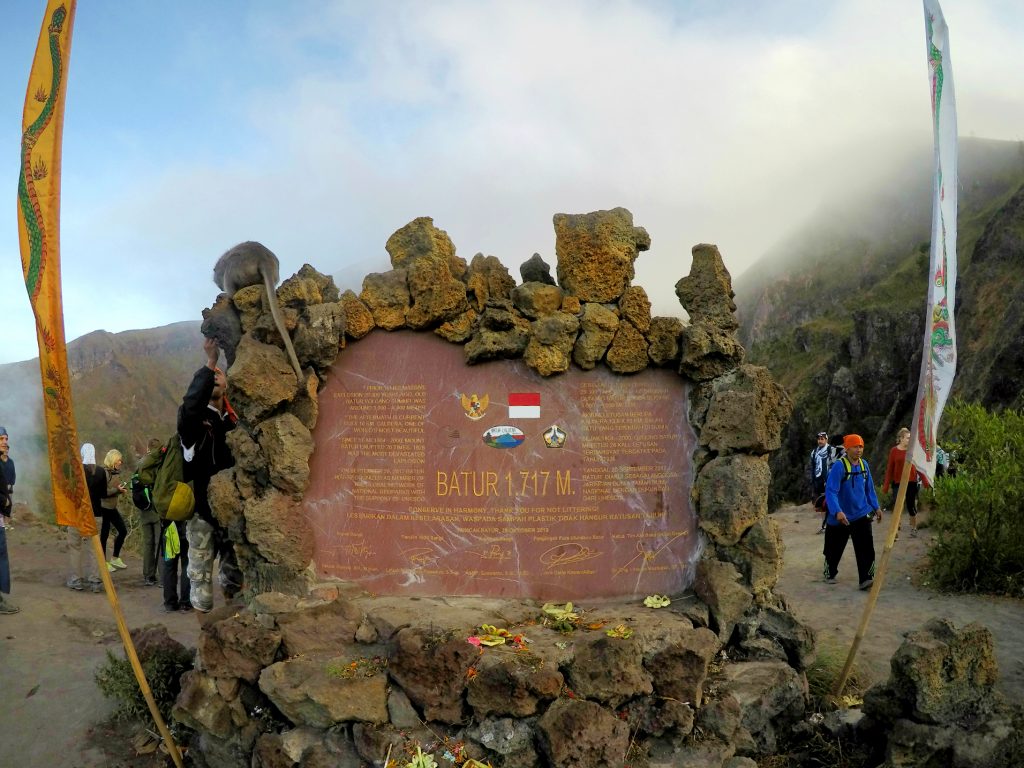 Victory Stone – Dan On The Road